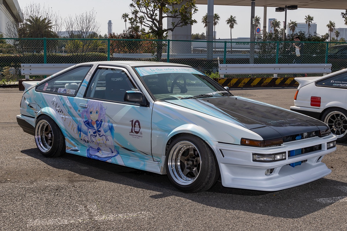 【画像】【写真大量】なんと痛車が1000台集結！「Yupiteru presents お台場痛車天国2024」の参加者たちに聞いた「痛車の作り方」 27/69 - ライブドアニュース