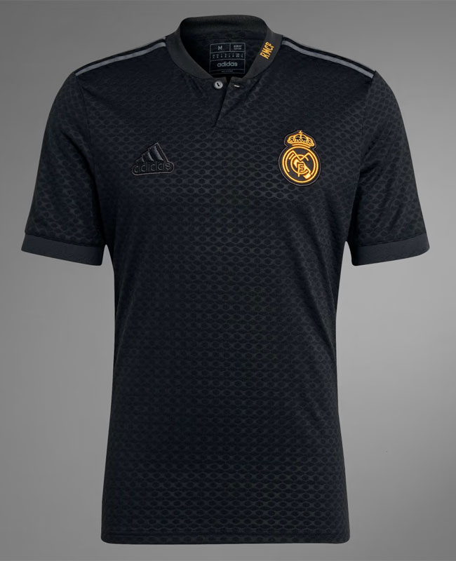 スポンサーロゴなし！adidasから『LFSTLRユニフォーム』が登場 今季サードユニを「街着モードにリ・デザイン」 - ライブドアニュース