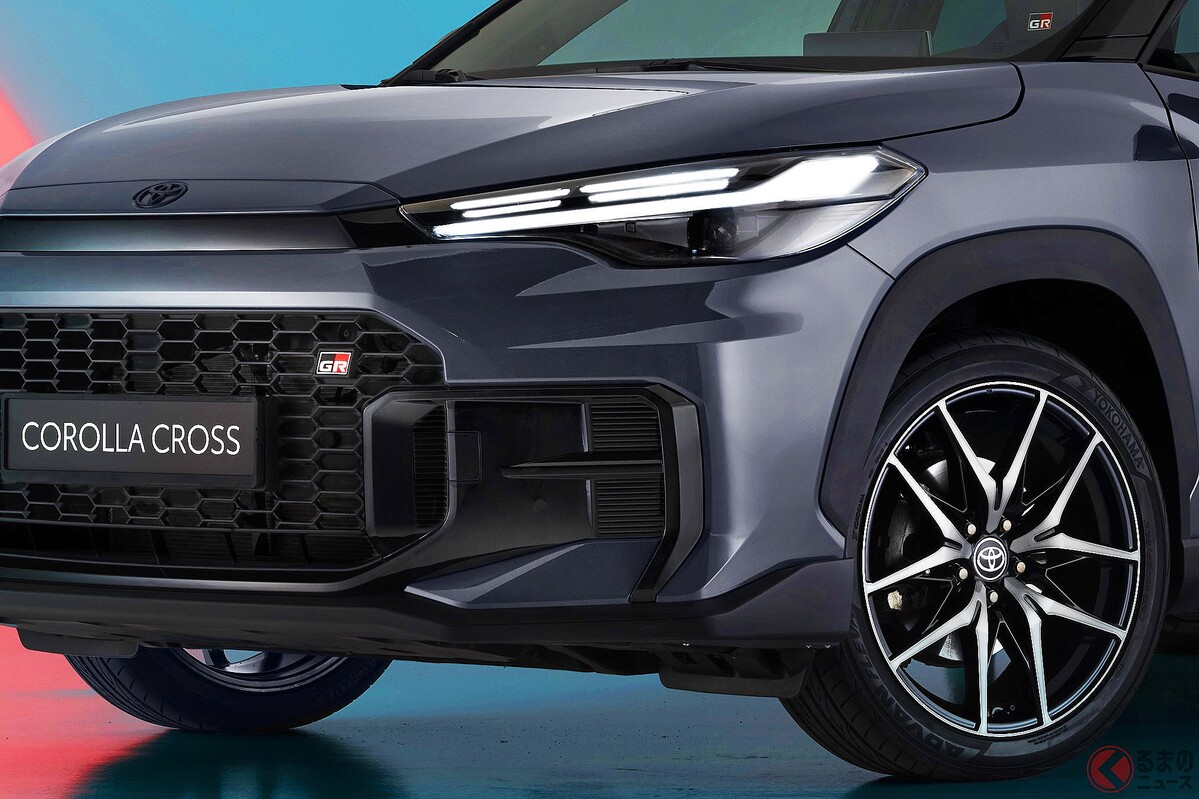 トヨタ新型「カローラクロス」発表！ 外装デザイン“大幅刷新”＆「GR」モデルも登場！ 初めて「画期的な走行モード」を採用し2025年夏に欧州で発売！ - ライブドアニュース
