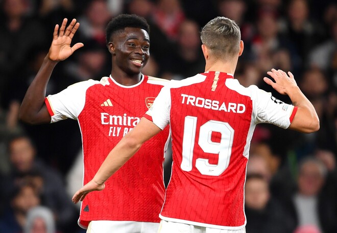 サカが鮮やか1G1A！CLグループ首位アーセナル、セビージャに2－0快勝！中3日で再び先発の冨安健洋は前半のみで交代 - ライブドアニュース