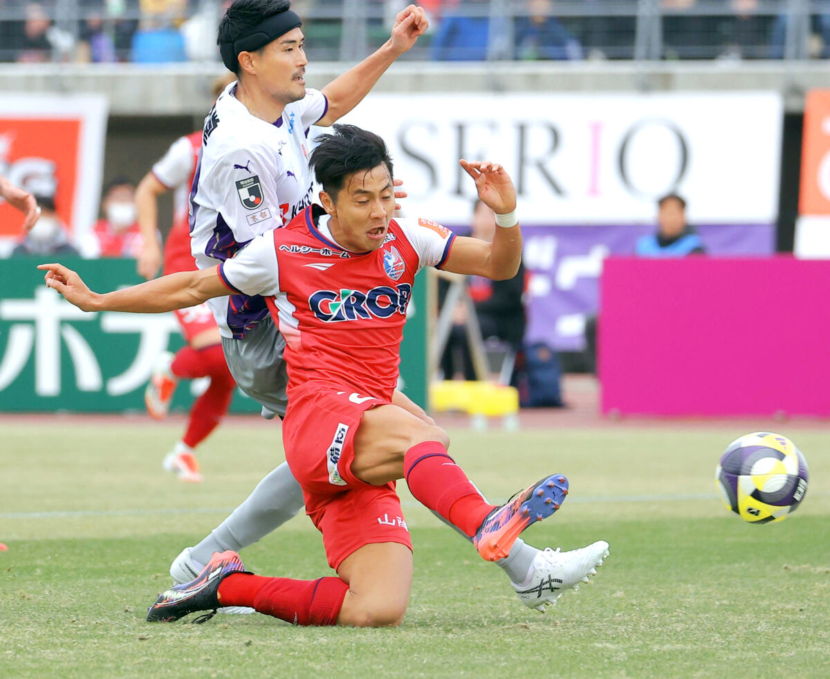 J1初昇格の岡山が2―0で前半終了 甲南大出身初のJリーガーFW木村太哉が追加点 DF田上大地が先取点 - ライブドアニュース