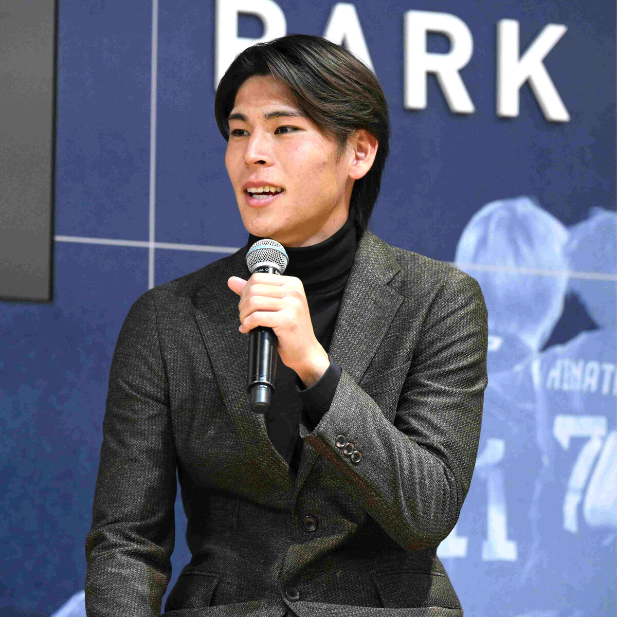 J2得点王の千葉FW小森飛絢「できるなら海外にいきたい」去就に言及「好きなチームはリバプール」 (2024年12月27日掲載) - ライブドアニュース