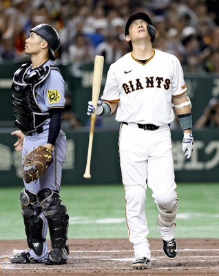 巨人競り負け、阪神に5連敗…DeNAが逆転勝ちで2位浮上 - ライブドアニュース