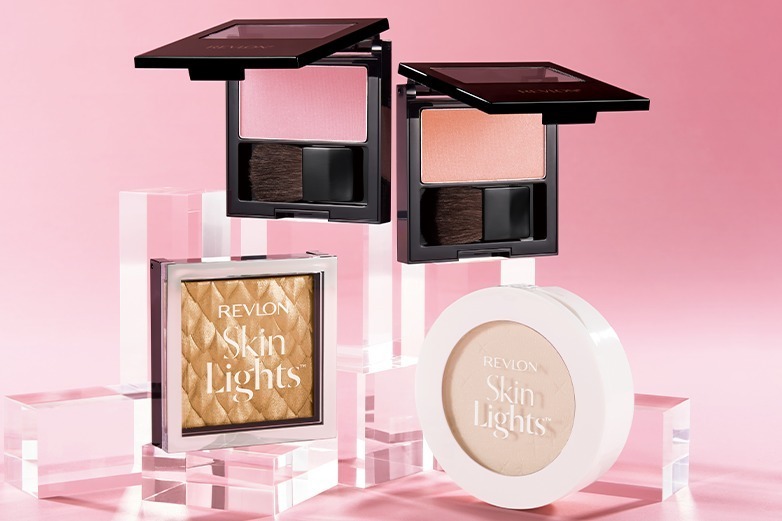 レブロン23年冬コスメ、“上品パール煌めく”血色チーク＆透明感UPのフェイスパウダーの限定色 (2023年11月8日掲載) - Peachy ...