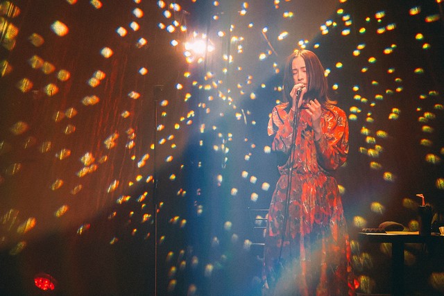 Uru、音楽の道を志した場所で感動のライブ！「今ここで歌っていることが信じられないです」 - ライブドアニュース