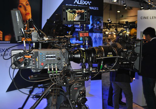 【画像】[NAB2014:ARRI]2KカメラAMIRAの実機、サーボコントロール系新製品を展示 3/7 - ライブドアニュース