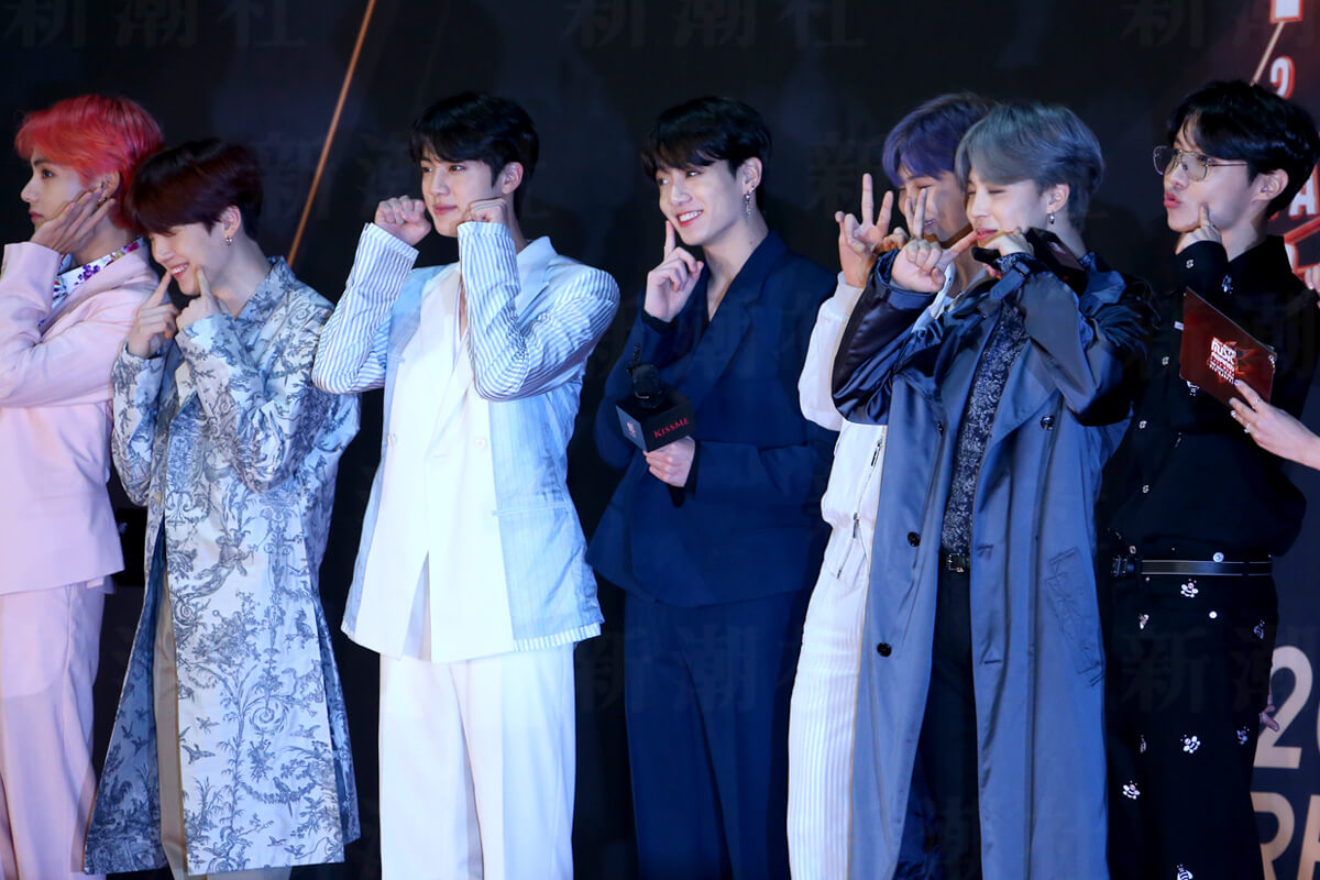 BTS「8年間チャートイン」曲の歌詞は300人の犠牲者に捧げられたものか (2025年6月17日掲載) - ライブドアニュース