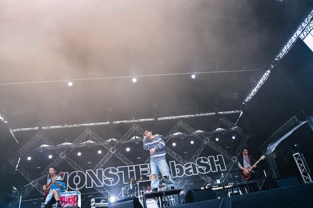 【画像】大トリはback number、[Alexandros]、四星球ら出演ーー興奮と熱狂の『MONSTER baSH 2023』2日目レポート 96/115 - ライブドアニュース