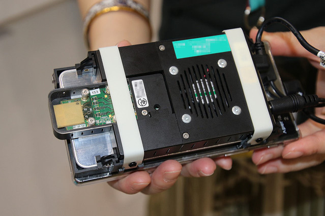 スマホに映画1本を一瞬で転送できるTransferJet X ！ 進化を遂げている無線技術TransferJet の現状と未来 - ライブドアニュース