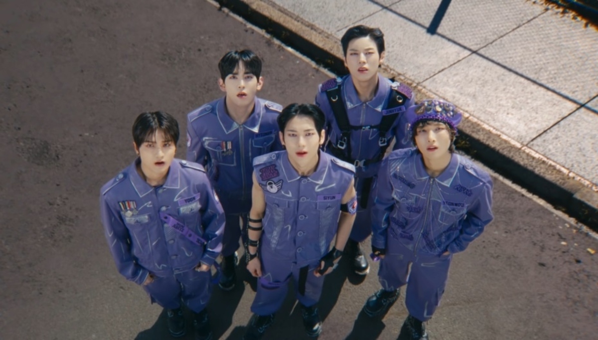 CUBEの新人グループNOWADAYS、デビュー曲「OoWee」MV公開…愉快な魅力 - ライブドアニュース