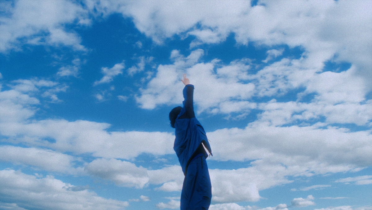 米津玄師、アニメ『メダリスト』OP「BOW AND ARROW」MV公開 羽生結弦が力強いスケーティングを披露 - ライブドアニュース