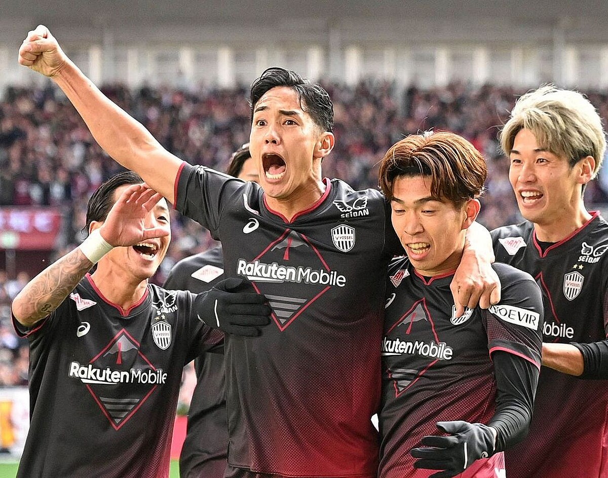 これがJリーグMVP男の肉体か…武藤嘉紀、突然の裸体公開 無駄な肉のない〝鋼のボディ〟にファン悶絶 - ライブドアニュース