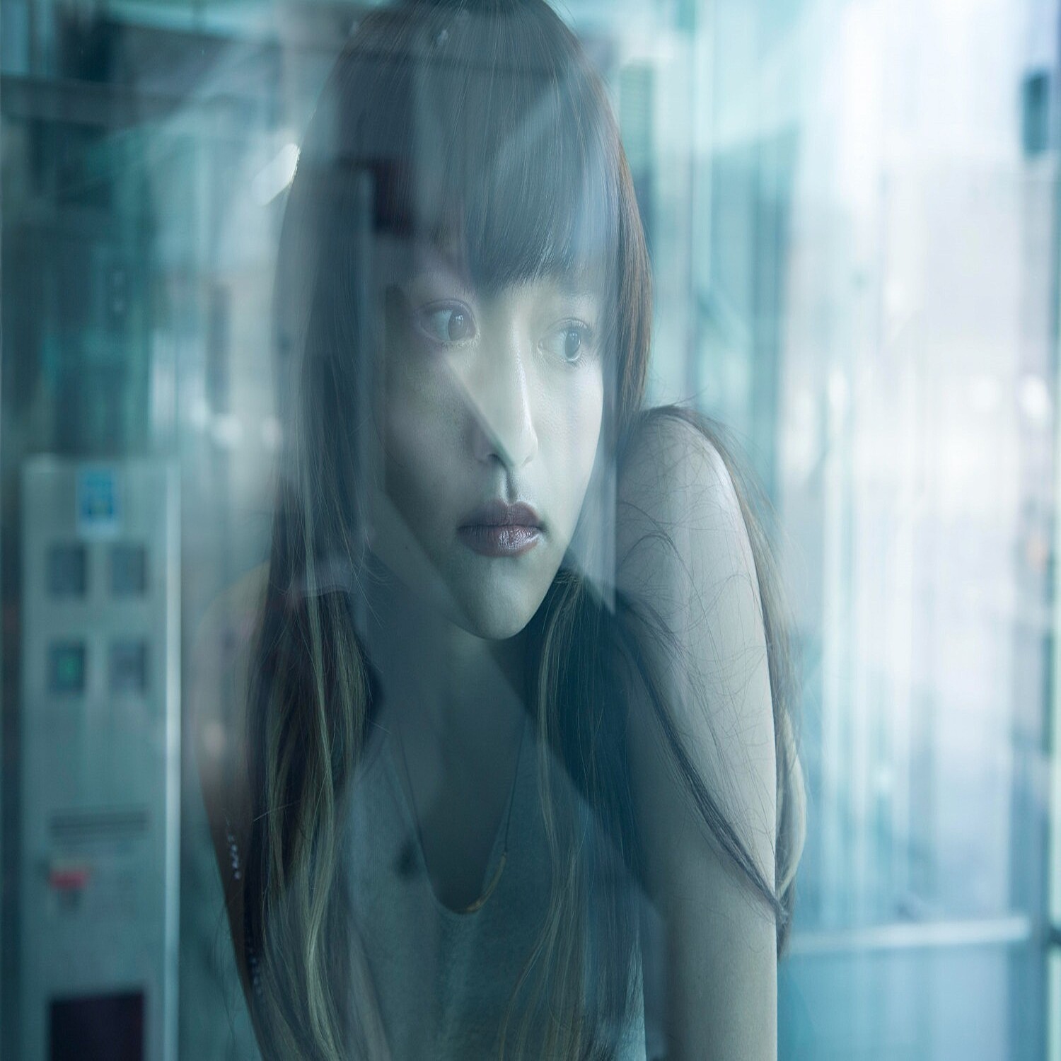 iriの最新アルバム『PRIVATE』全10曲を収録、アナログ盤を含む3形態で (2023年3月10日掲載) - Peachy - ライブドアニュース