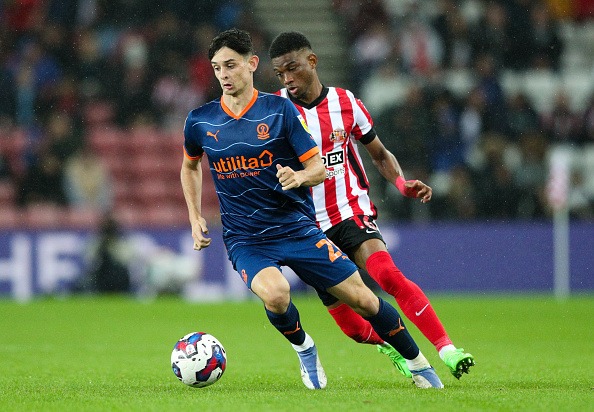 1G1AでMOM獲得、守備面では7回のボール奪取成功 英2部で躍動するアーセナルの超新星は逞しさを手に入れた - ライブドアニュース