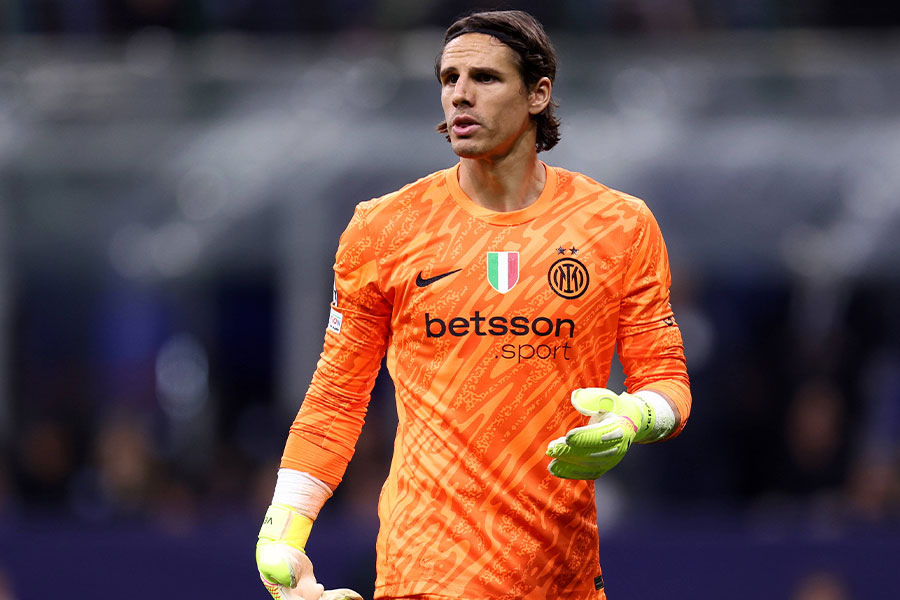 CLで躍進の名GKが「また人から離れる練習」 超人級の″特訓″が話題「ゴール決まらなさそう」 - ライブドアニュース