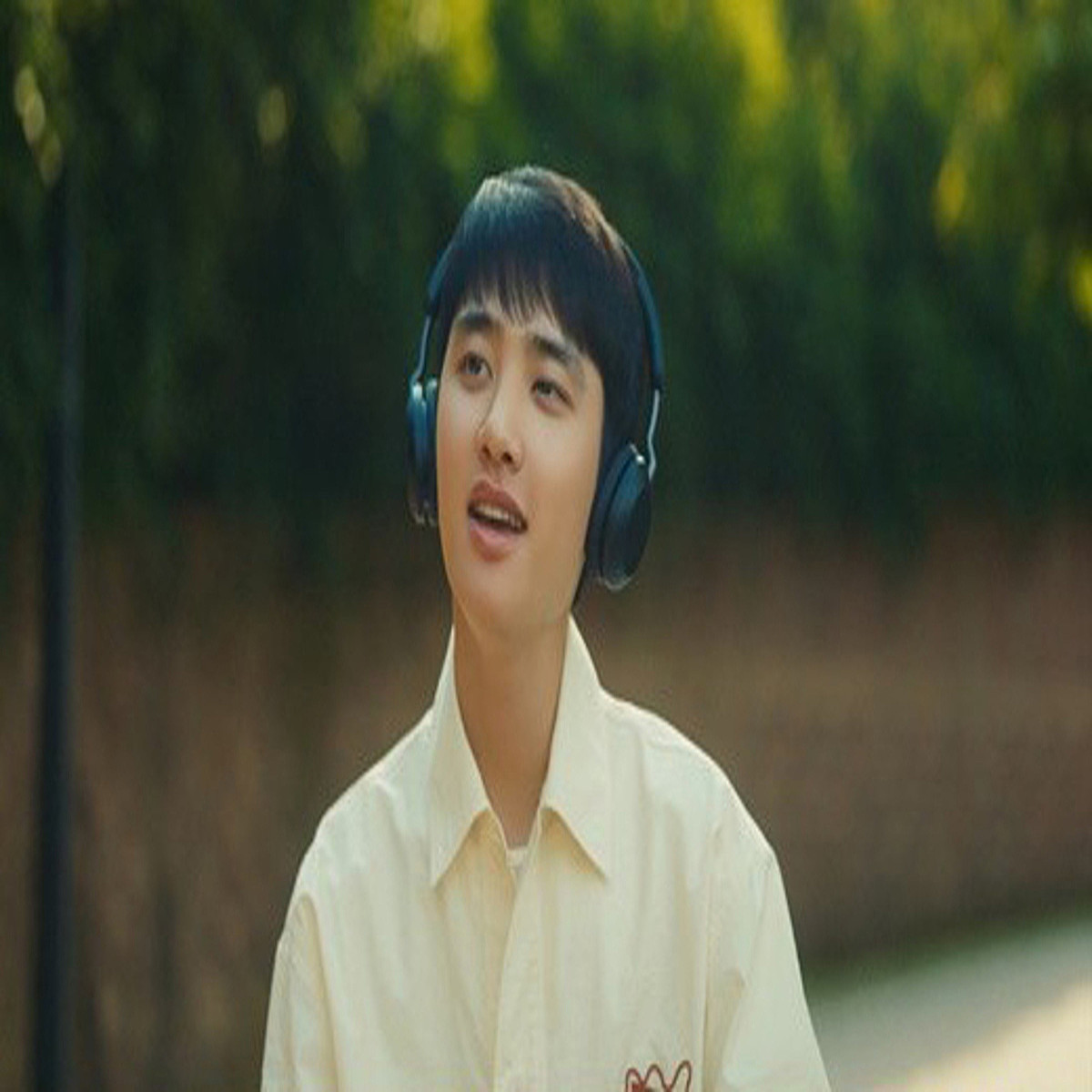 EXO ディオ、タイトル曲「Rose」MV予告映像を公開…爽やかで心温まる姿 (2021年7月23日掲載) - ライブドアニュース