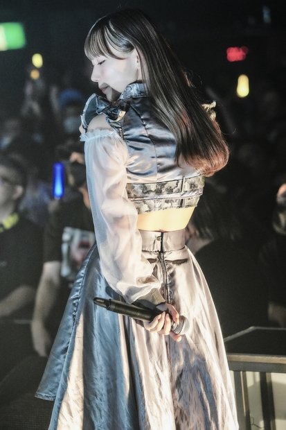 【画像】yosugalaが駆け上がる成功への階段、結成1周年記念ライブO-WEST公演でみせた力強さ 5/7 - ライブドアニュース