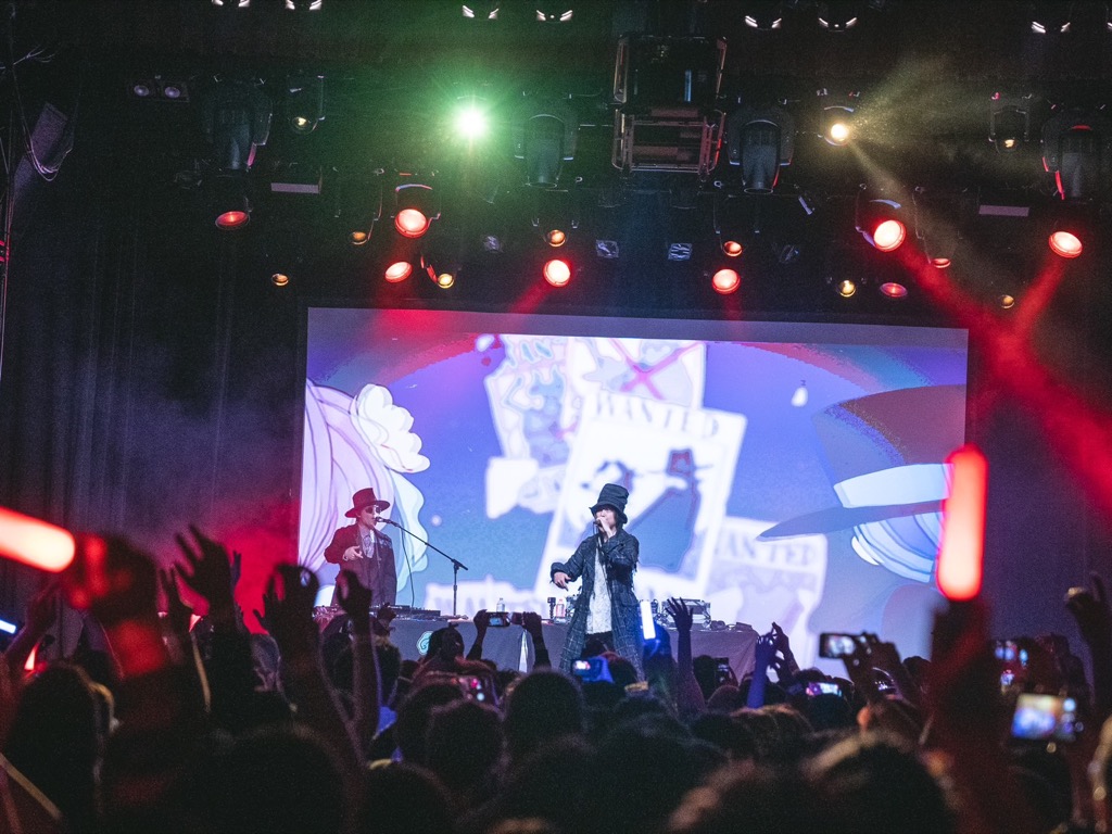 FAKE TYPE. 、DEMONDICE、TeddyLoidとのスリーマンで初アメリカライブ敢行 - ライブドアニュース