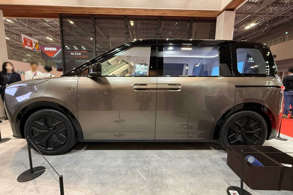 シャープのプロジェクタ搭載EV「LDK＋」実車見てきた。ジャパンモビリティショー - ライブドアニュース