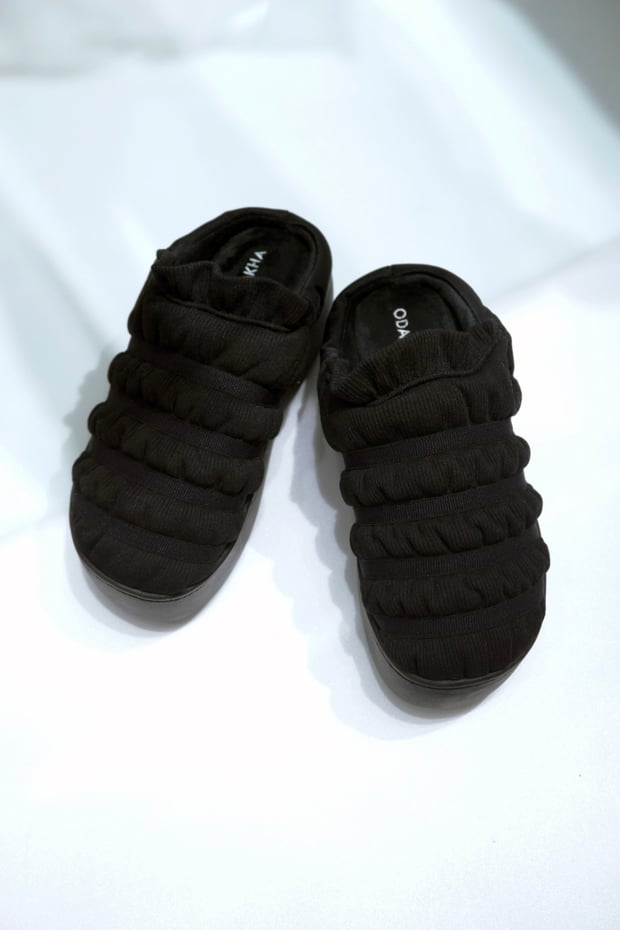 オダカが「SUBU」とコラボ リボンを用いたフェミニンなサンダルを発売 - Peachy - ライブドアニュース