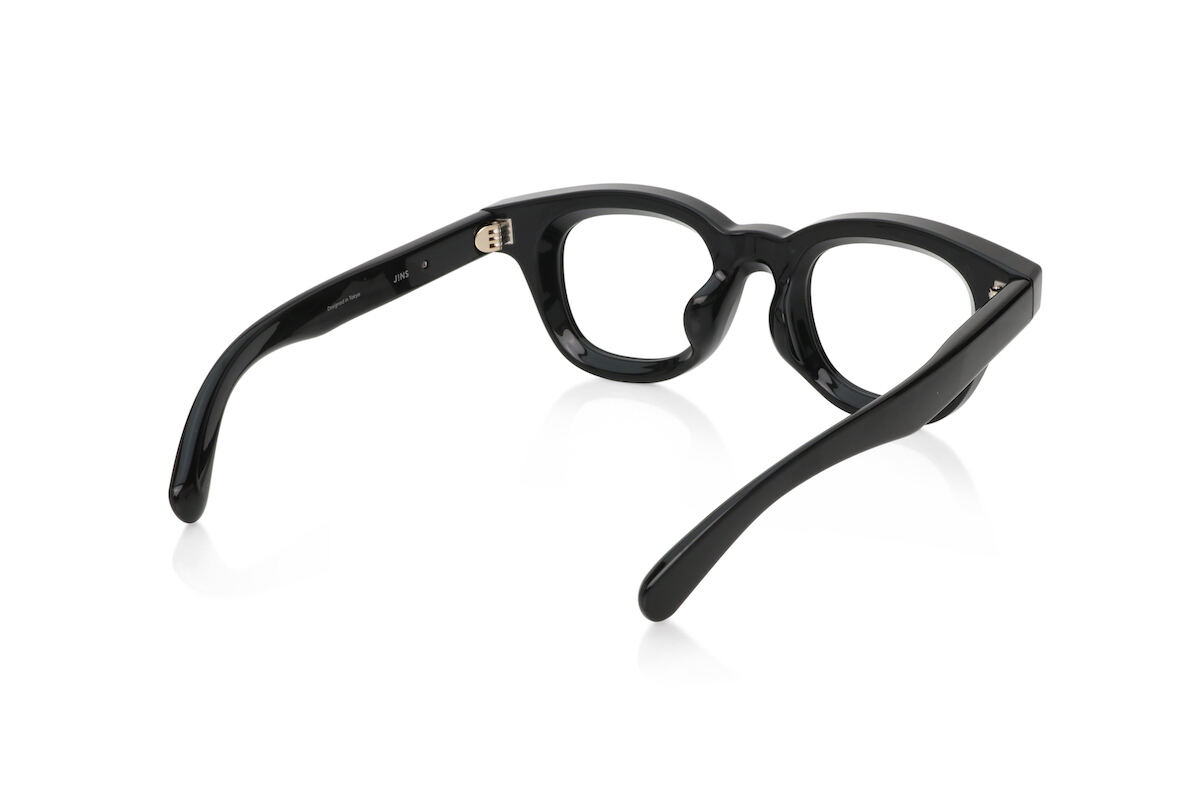 JINS、”極太なのに軽い”メガネ「BE BOLD」登場 - ライブドアニュース