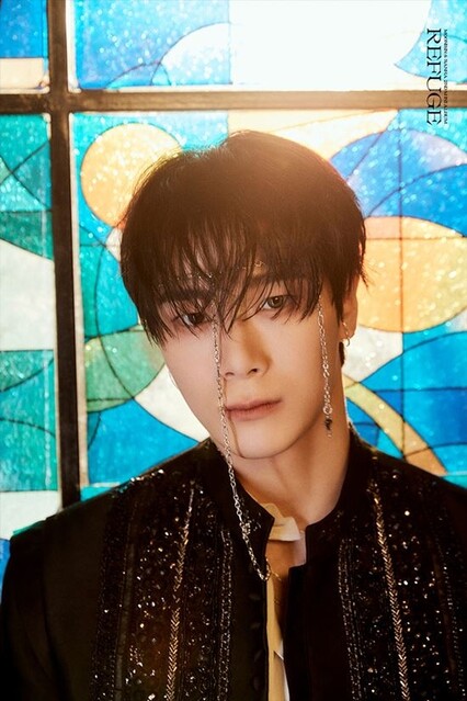ASTRO ムンビン、2ndミニアルバム「REFUGE」新たなコンセプトフォトを公開…ミステリアスな雰囲気 (2022年3月5日掲載 ...