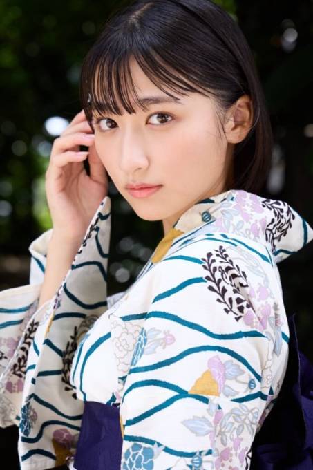 Devil ANTHEM.水野瞳、浴衣姿＆艶やかな表情にドキッ！“20歳の集大成”で水着・ランジェリー撮影にも挑戦 - ライブドアニュース