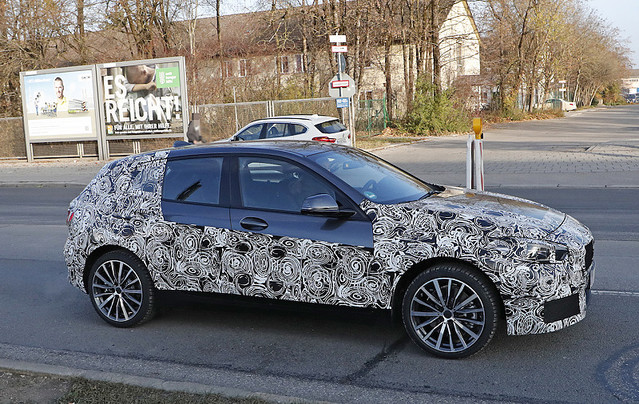 どう進化する？ BMW・1シリーズ次期型は新世代「FAAR」プラットフォーム採用 - ライブドアニュース