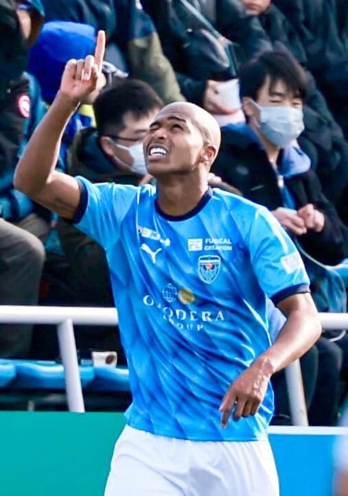 横浜FC「J1定着」へ大きな一歩 第2節で初勝利…降格した21、23年→初勝利まで10試合以上 (2025年2月22日掲載) - ライブドアニュース