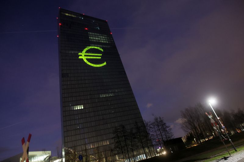 ECB、2会合連続で金利据え置き 利下げ示唆せず - ライブドアニュース