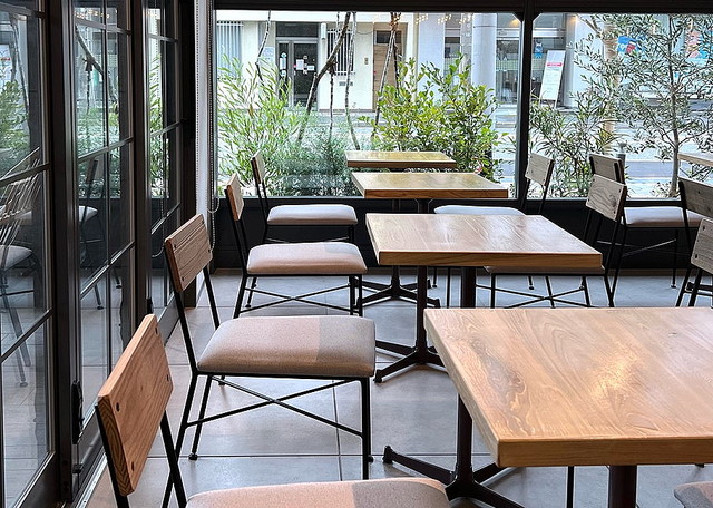 兵庫・尼崎「TERRAS BAKERY / COFFEE」。9月にOPENして話題沸騰。早起きして行きたい、朝食にぴったりのベ カリ ...