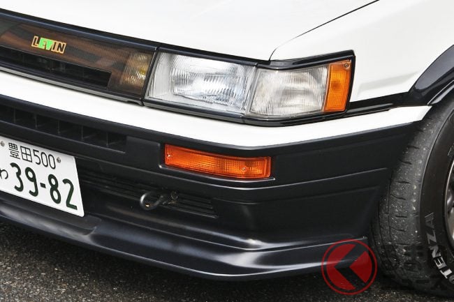 6速MT搭載！ トヨタの「“最新”AE86」が凄かった！ 「旧車そのまま」デザイン×“漢”の「2シーター」仕様採用！ 「最新ユニット」で復活の「AE86 BEV」実際の印象はいかに ...