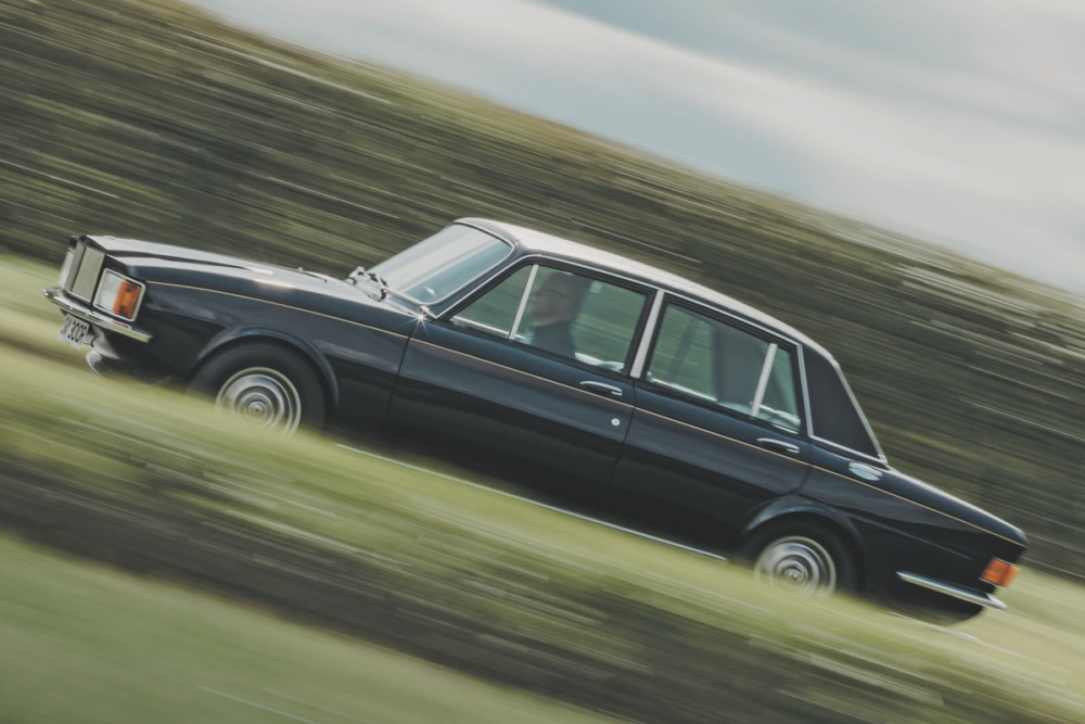 現代に調和しない「特異の美学」 パンサー：J72からカリスタまで フェラーリに迫った価格 - ライブドアニュース