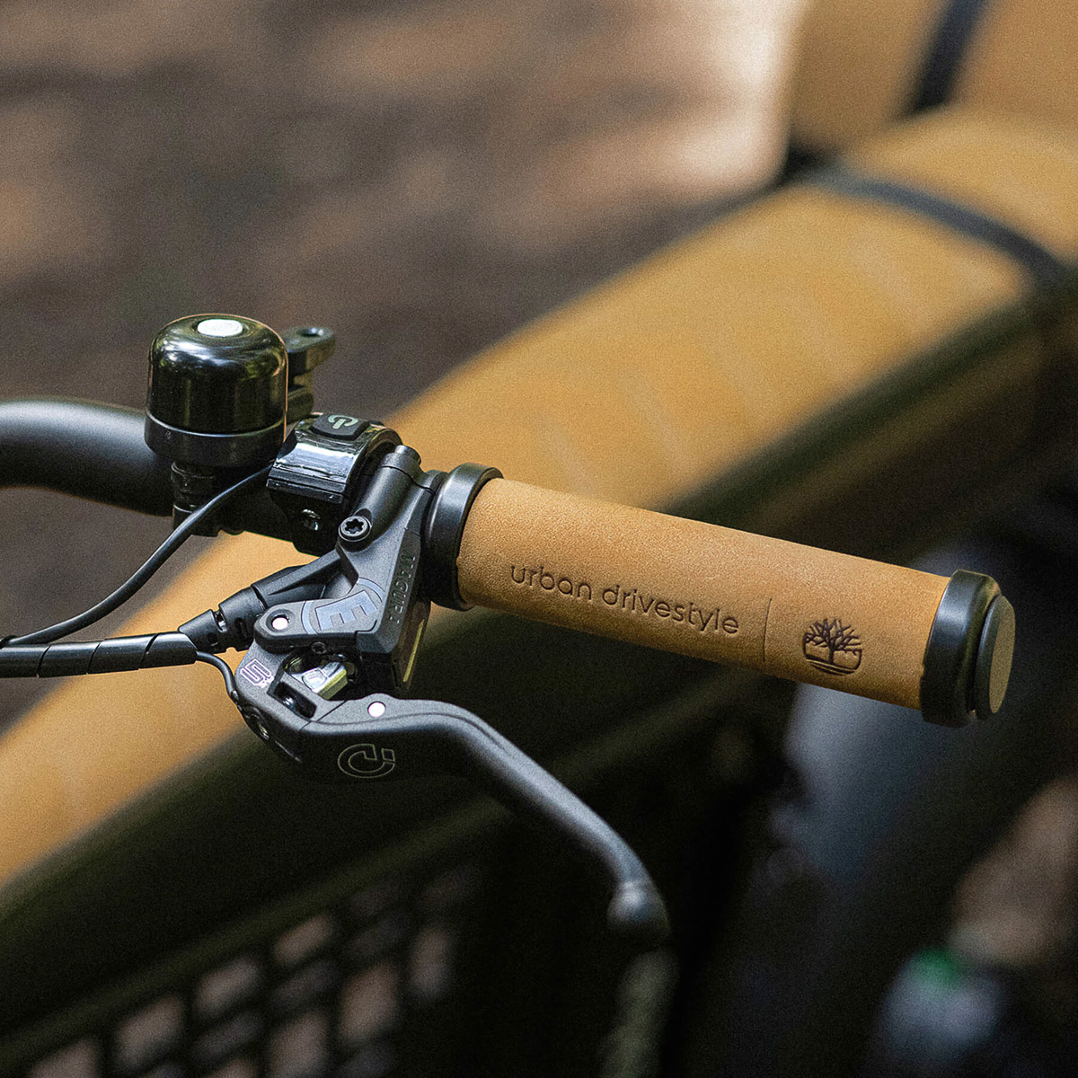 e-Bike「Unimoke MK」がティンバーランドとコラボ！イエローブーツと同じヌバックレザーが使われてますよ - ライブドアニュース