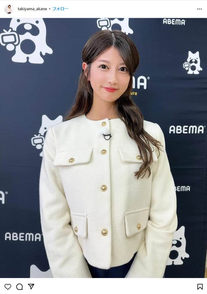 「ルンルンでした」元NMB48のABEMAアナ30歳、真っ赤な衣装に挑戦 「かわいすぎ」の声相次ぐ - ライブドアニュース