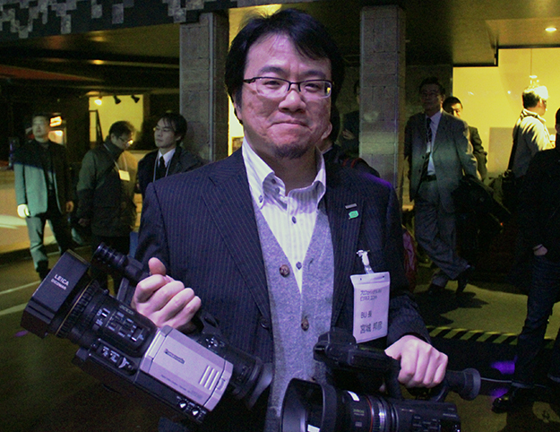 パナソニック、AG-DVX100の10周年記念イベントを開催 - ライブドアニュース