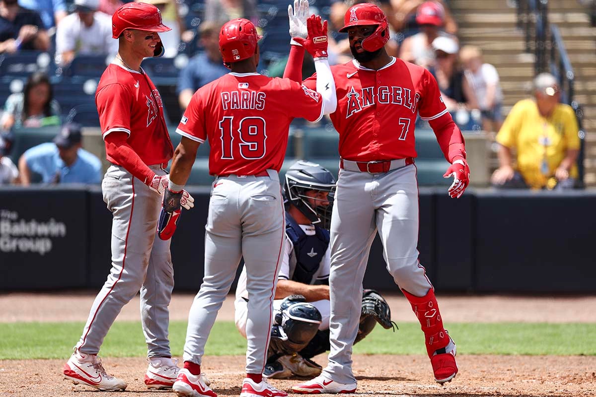 【MLB】エ軍が展開した歴史的HR攻勢 トラウトら3選手が2発、殊勲の26歳を指揮官も絶賛「自信を深めたのは本当に嬉しい」 - ライブドアニュース