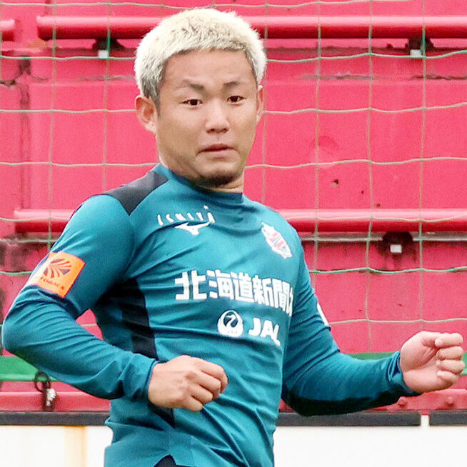 札幌退団のMF菅大輝にJ1王者の神戸がオファー 広島もオファー済みでJ1の上位2クラブが争奪戦に (2024年12月16日掲載) - ライブドアニュース