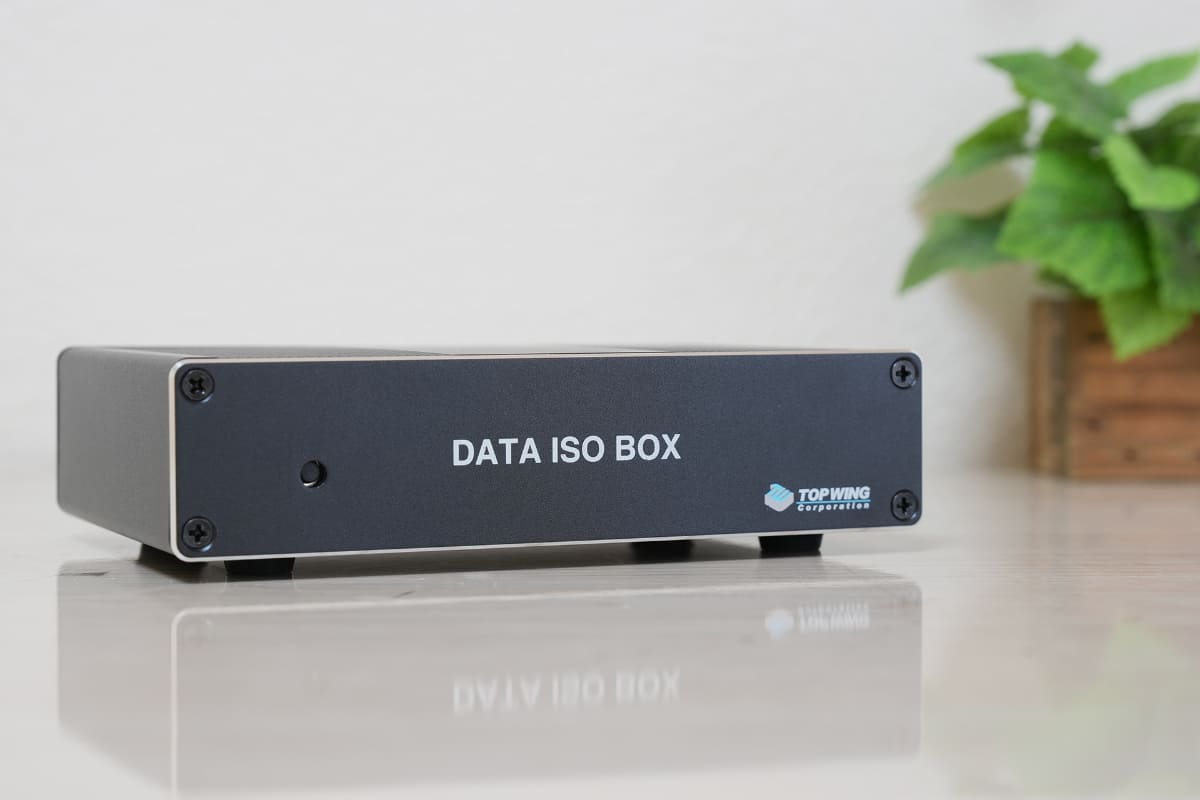 【レビュー】音が整う! 新次元の音質改善“オーディオ専用”ルータ、TOP WING「DATA ISO BOX」導入してみた - ライブドアニュース