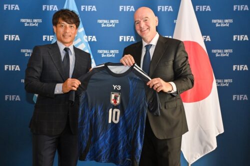 JFAの宮本恒靖会長がFIFA会長と会談…2031年女子W杯招致に意欲「開催したいと伝えました」 (2024年8月6日掲載) - ライブドアニュース