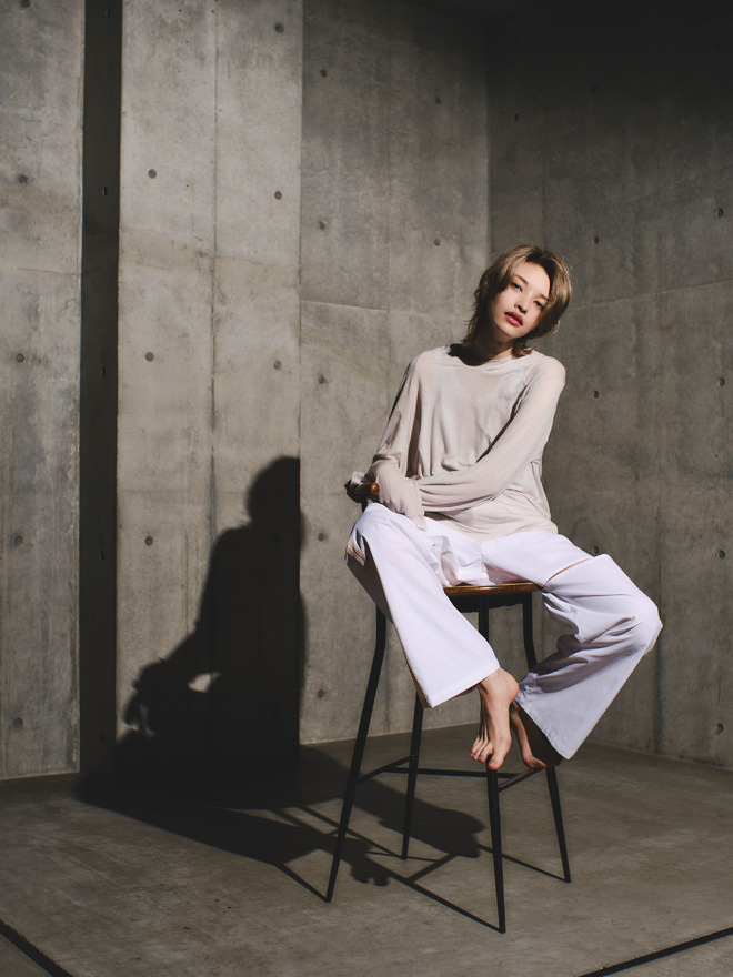 ROU clover、「Cræm」シングルとミュージック・ビデオをリリース - ライブドアニュース