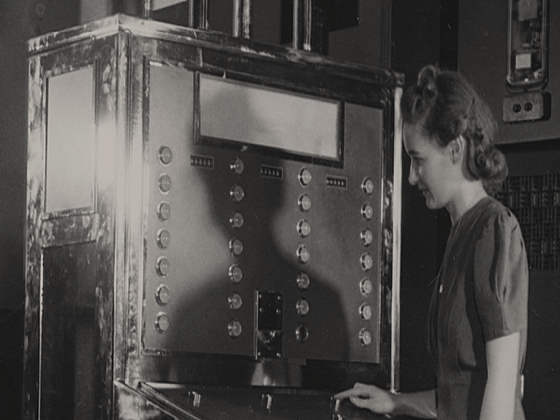 コンピューターゲームの始祖の1つ 1939年に登場した「Nimatron」 (2022年3月10日掲載) - ライブドアニュース