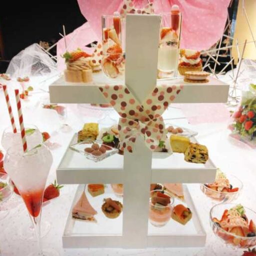いちご好きにおすすめ!｢ANAクラウンプラザホテル大阪｣のストロベリーアフタヌーンティー - Peachy - ライブドアニュース