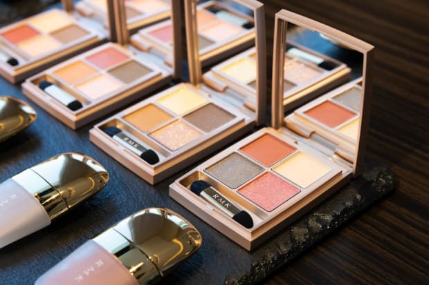 新生「RMK」の先行販売が好調発進 YUKIディレクターが魅せるカラーが大人の女性にもヒット - ライブドアニュース