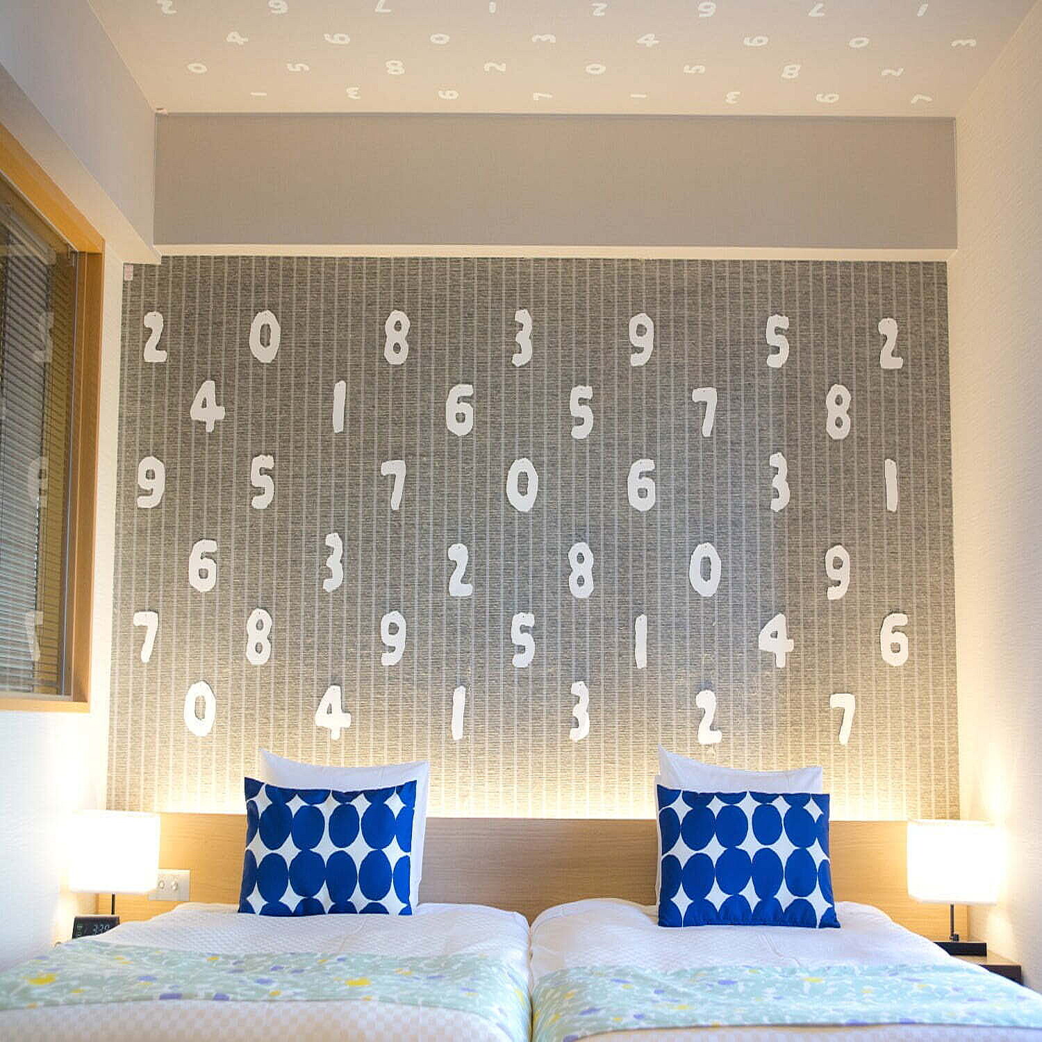 リーガロイヤルホテル京都×「SOU・SOU」のコラボルームが一新、“数字柄”雑貨などギフト付き (2023年1月6日掲載) - Peachy ...