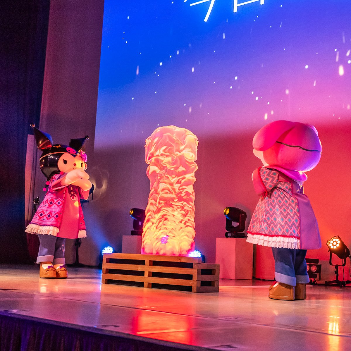 【画像】ショー「Chilling！Hot！キャンプふぁいやー」の上演やスペシャルグリーティングも！サンリオピューロランド「Puroland ...