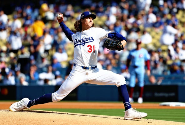 身長2m3のグラスノー6回無失点、長髪なびかせ快投…エドマンなど味方も好守で支える - ライブドアニュース