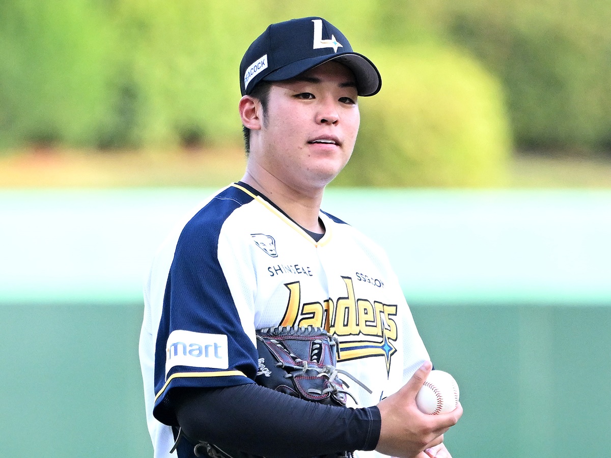 【画像】“元巨人4番打者”が監督務める韓国球団に日本の独立リーグ出身投手が加入！「即戦力として起用」と期待十分 1/3 - ライブドアニュース