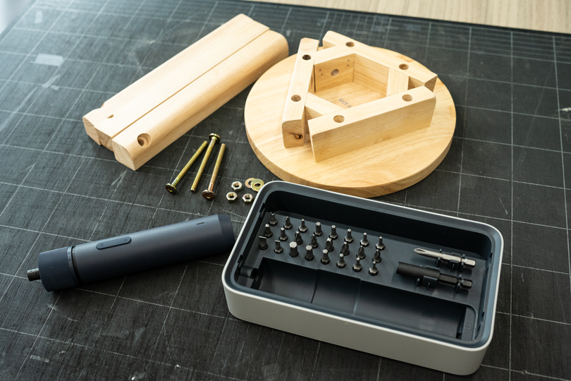 デスクや部屋にも馴染むスタイリッシュ電動ドライバー「HOTO SET MINI」 (2023年7月25日掲載) - ライブドアニュース