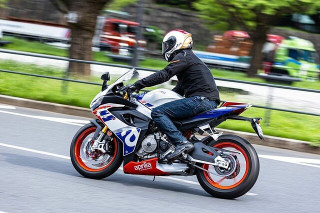 【画像】アプリリア｢RS660｣限定モデルで知る軽さの妙 12/14 - ライブドアニュース